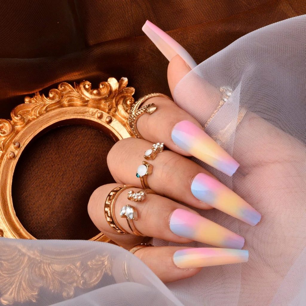 LV NAILS SEMINOLE | Hotline: 727 – 699 – 8899